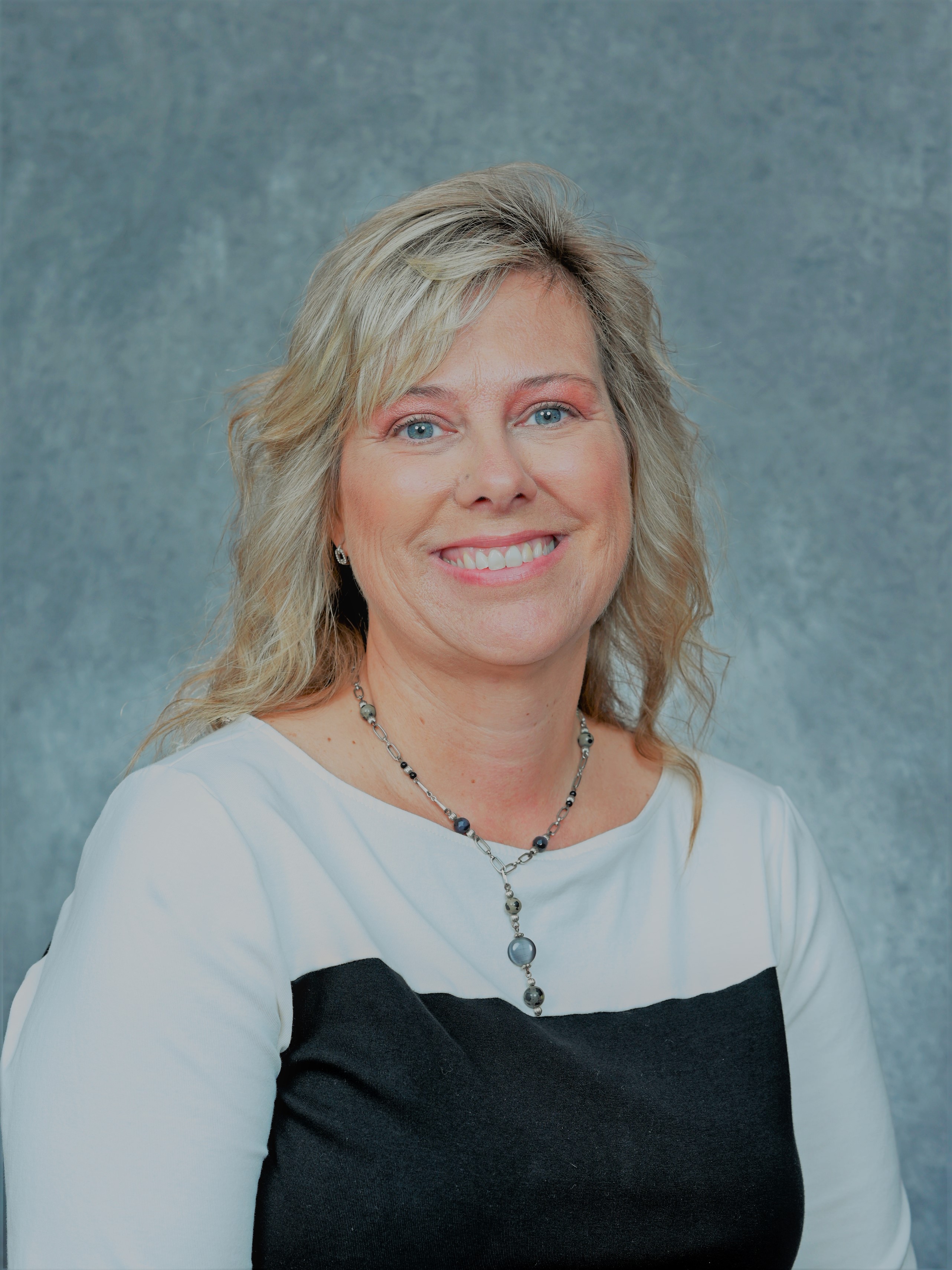 Contact Us | Lauby Teacher Education Center | Illinois State